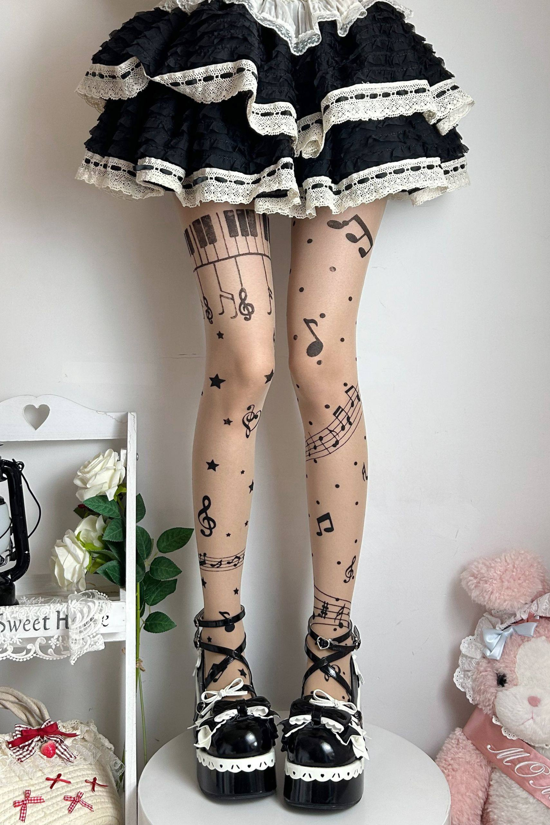 Fantasy Musical Note Stockings – Belchic