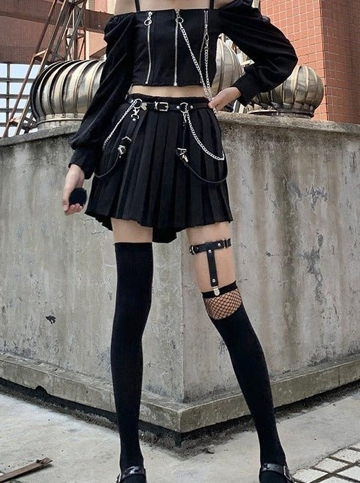 Asymmetric fishnet knee high socks + garter belt – Belchic